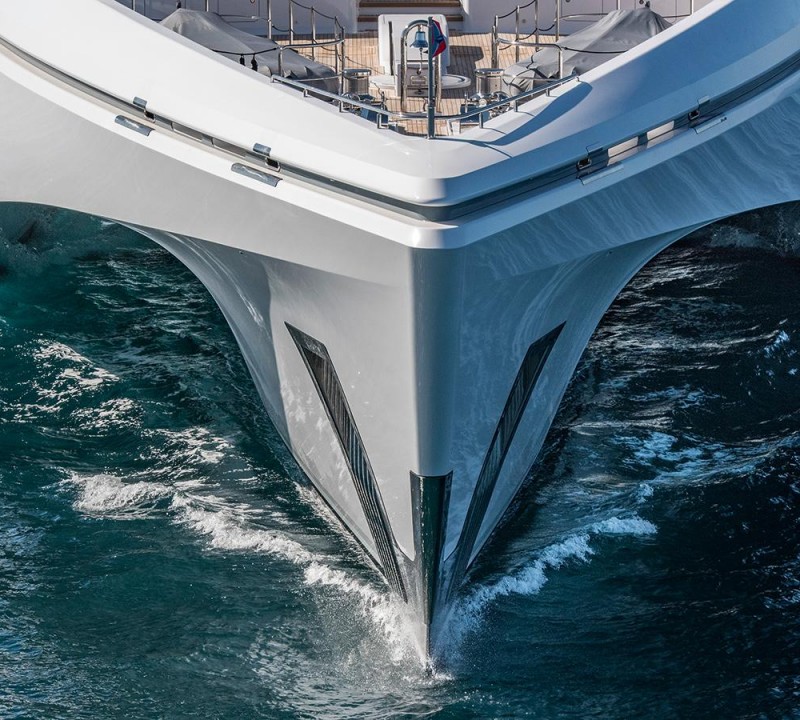 Yacht WHITE RABBIT, Echo Yachts | CHARTERWORLD Luxury Superyacht Charters